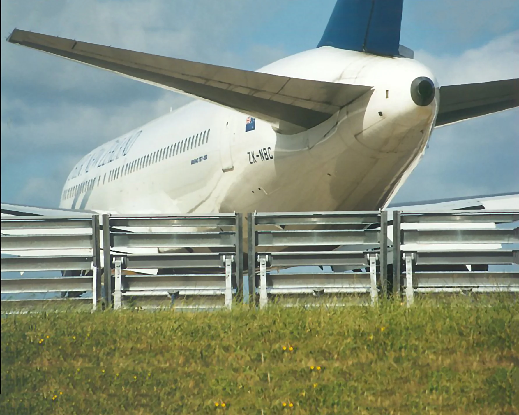 Blast Fences — Airport Equipment Australia