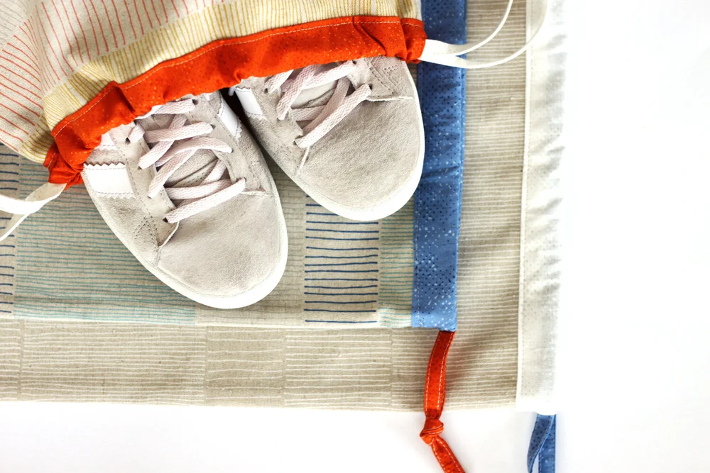 Free Pattern – Drawstring Shoe Bags and Blockheads 2020 | Block 2
