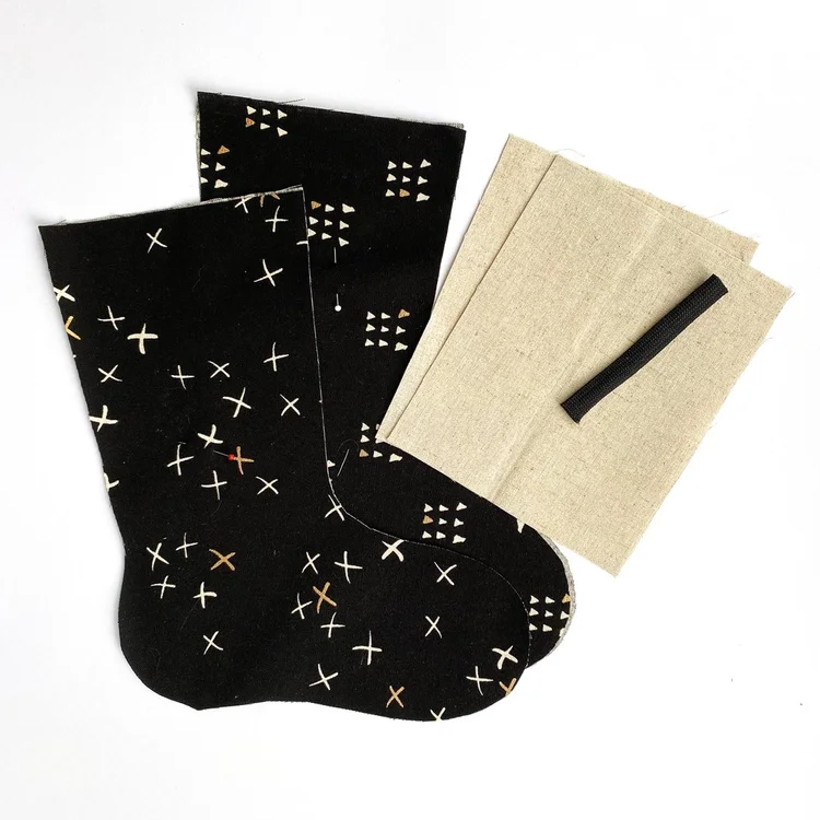 Cute Christmas Stocking - Free Pattern & Tutorial with the SEW HAPPY ...