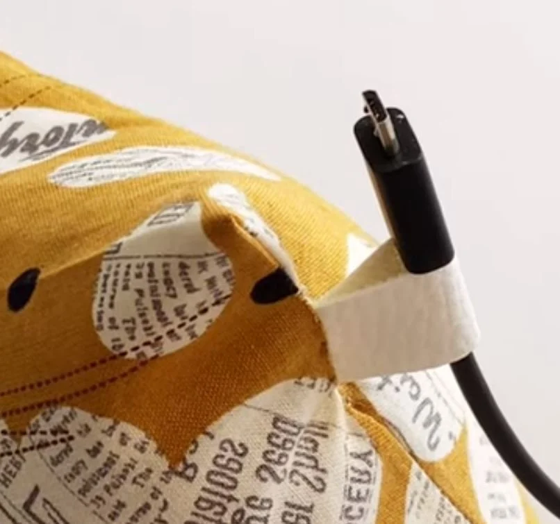 How to Sew a Kindle Holder - a Tutorial by Zen Chic