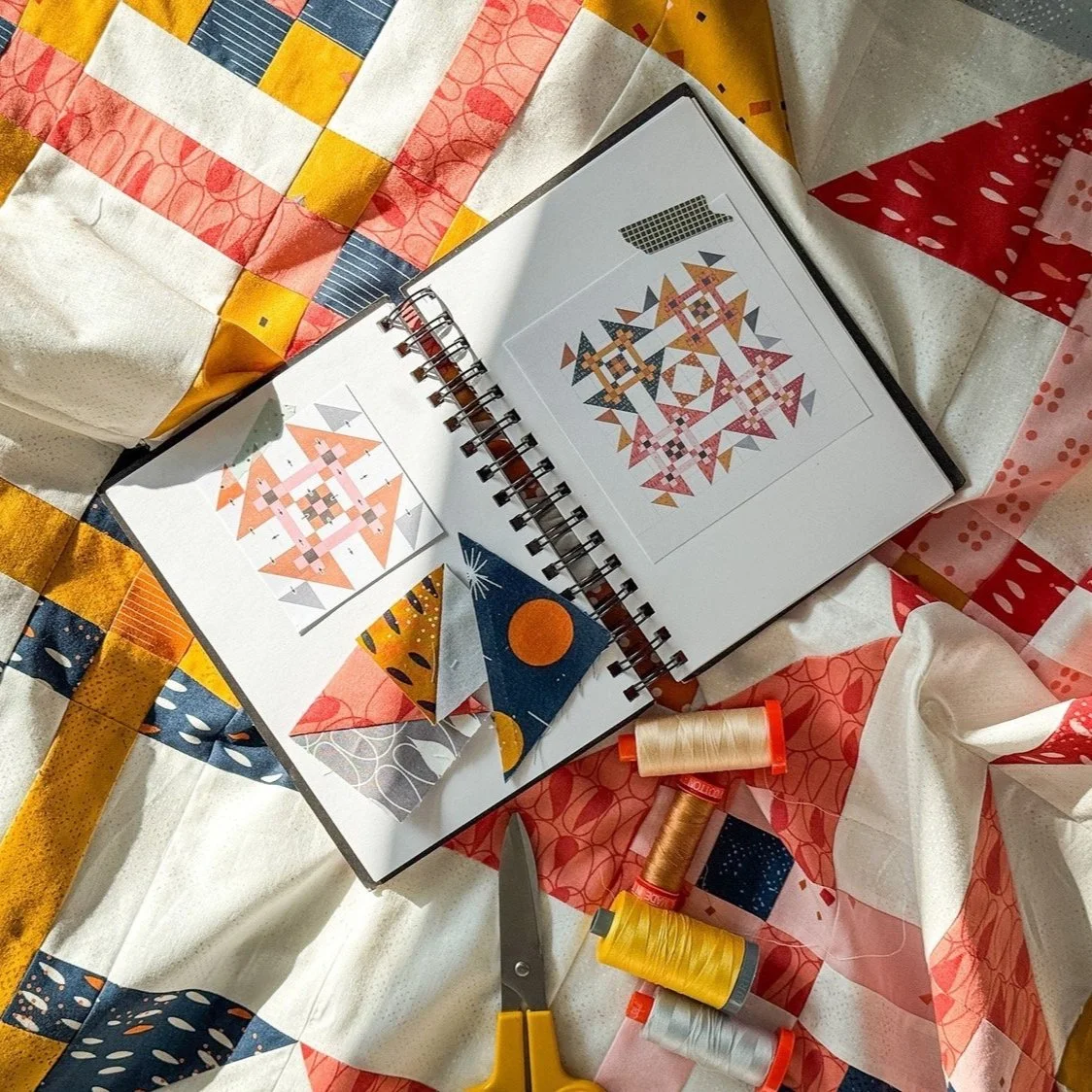 Download a free printable quilt project planner