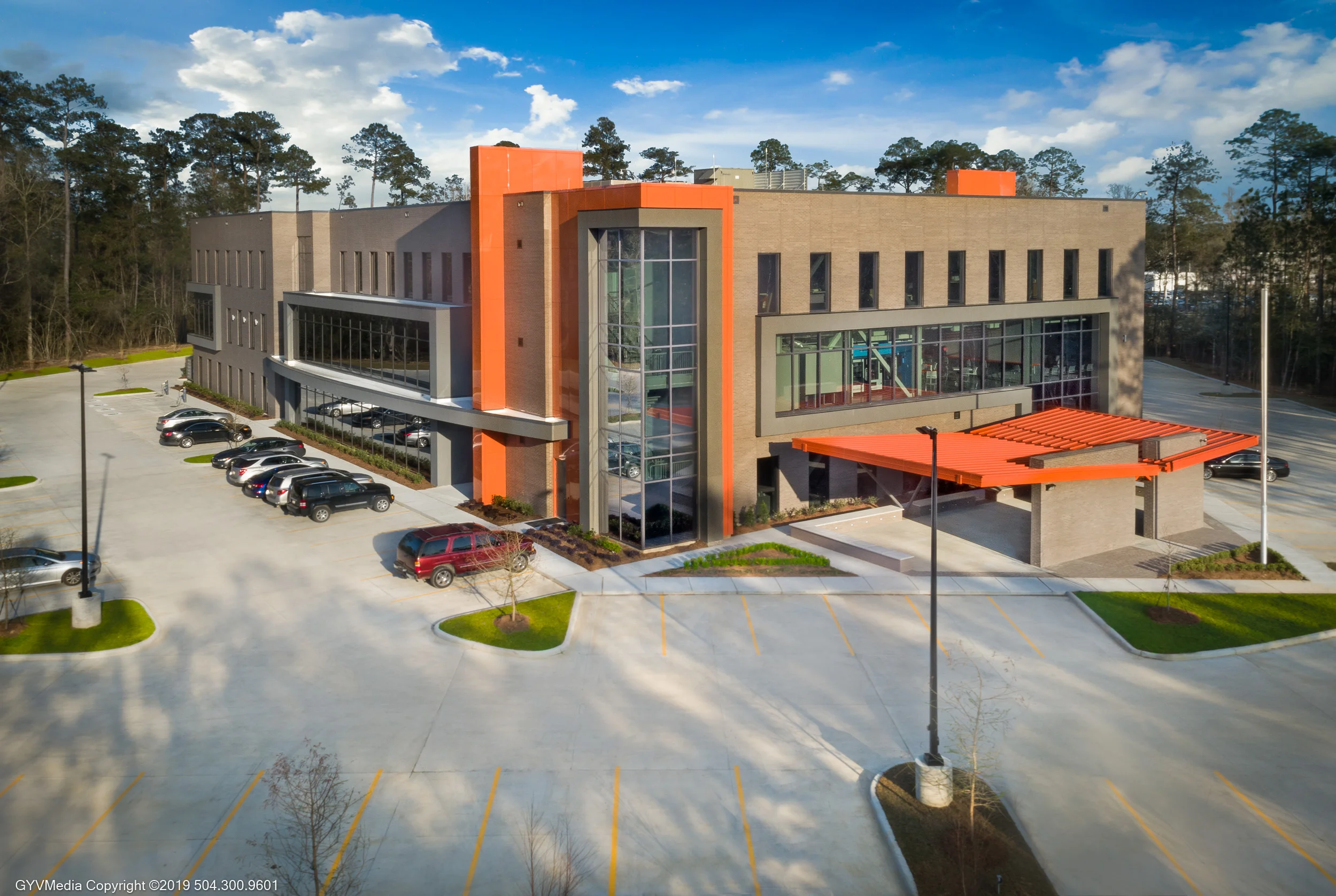 Globalstar Corporate Headquarters — Greenleaf Architects