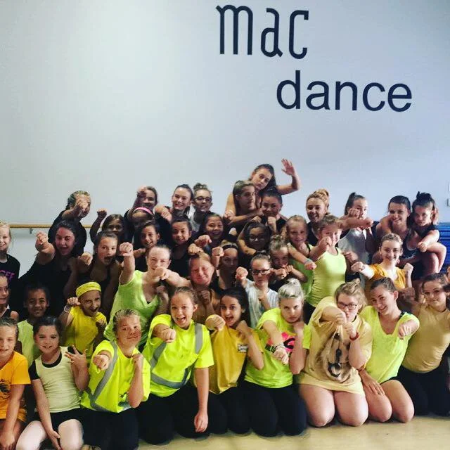 MAC Dance