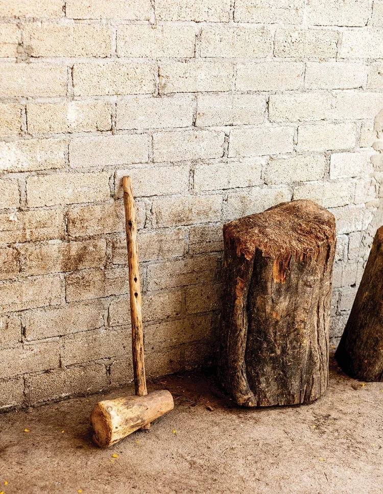 Imbibe: In Mexico, Families Balance Generations of Mezcal Tradition ...