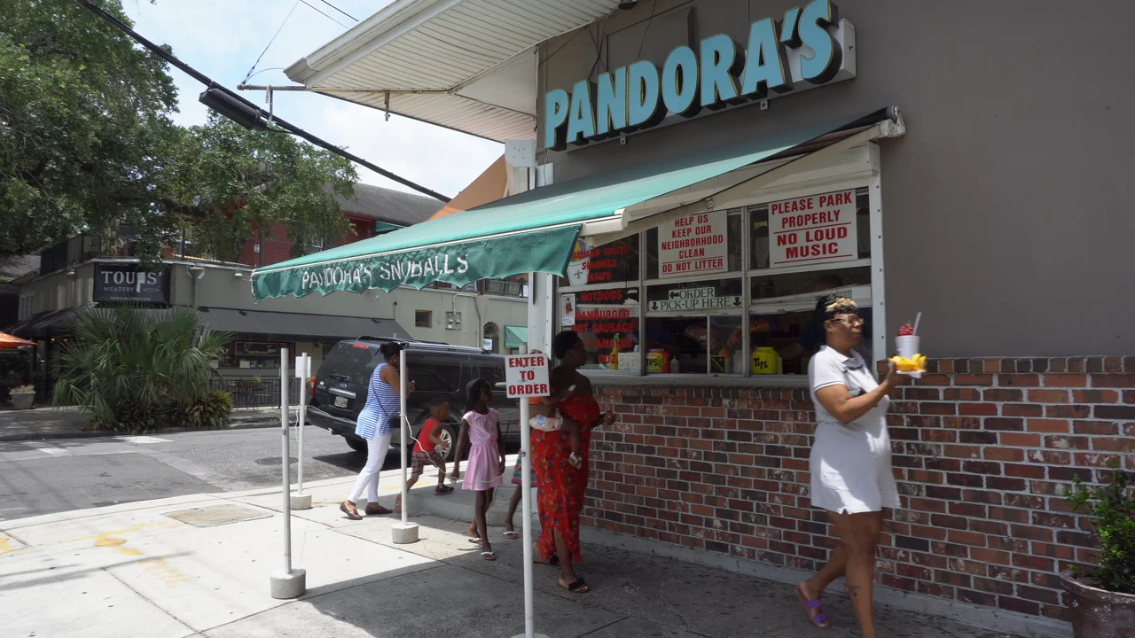 Sno-Ball Stands To Try In New Orleans — The Curly Traveler
