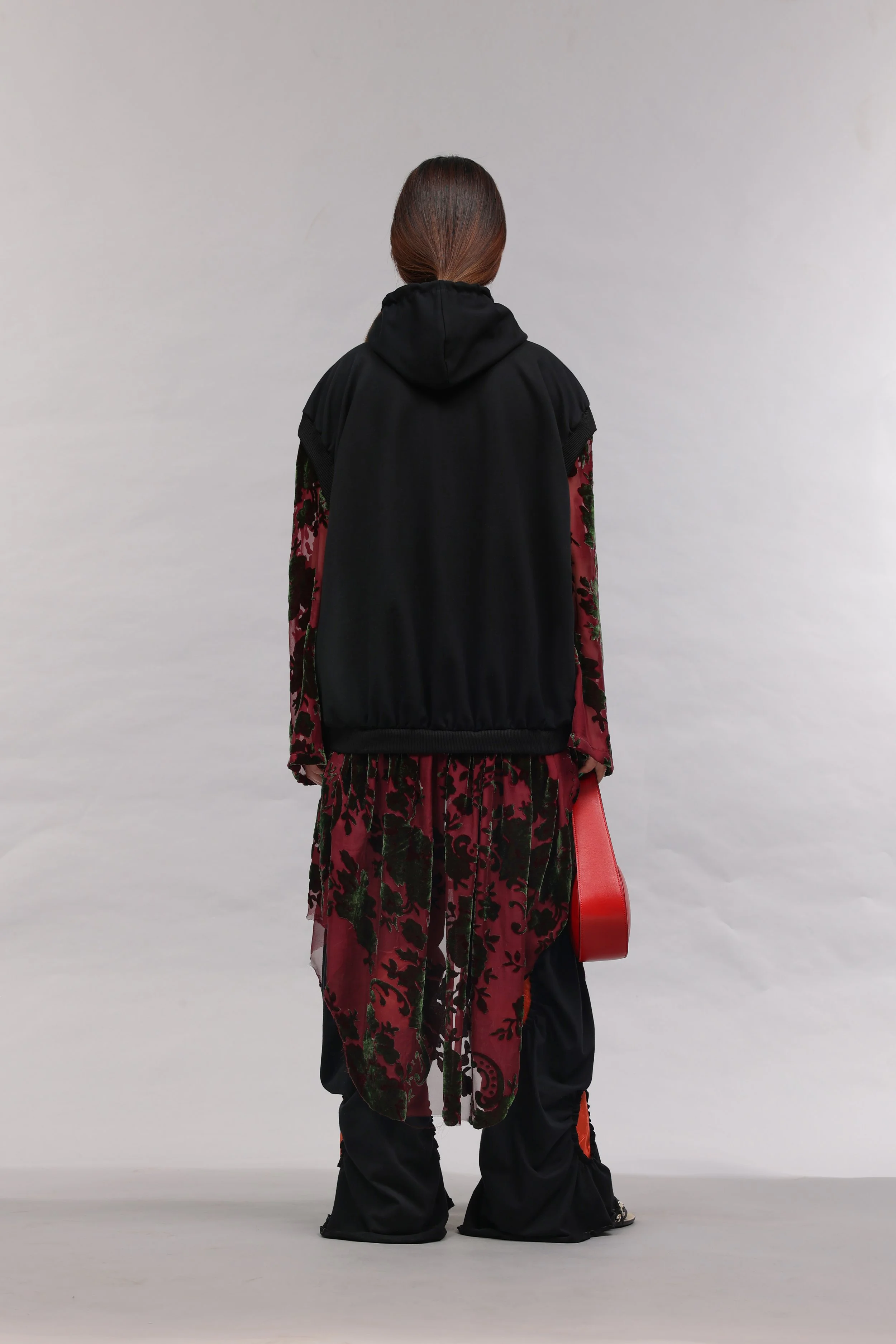 J.KIM Unveils its Autumn/Winter '23 Collection — eye_C
