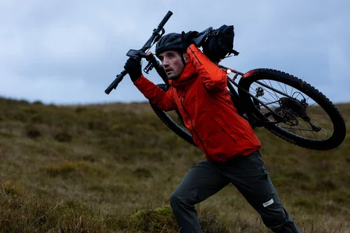 Albion Unveils its Multi-Functional 'Zoa' Range for Autumn/Winter '22 ...