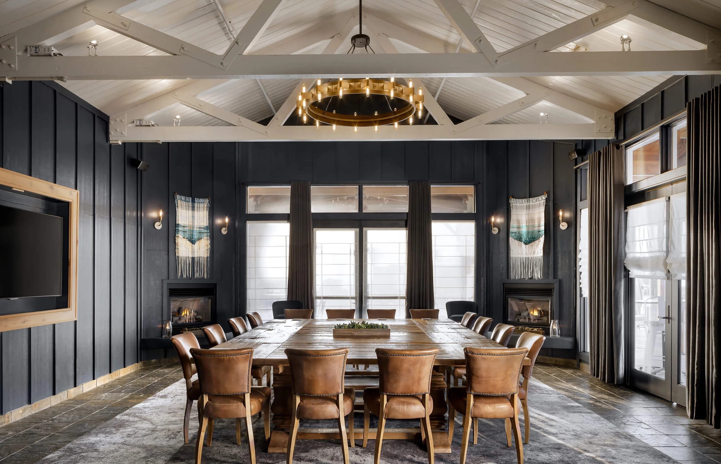 Barry & Bear - Representing Top Manufacturers of Design Products in Detroit