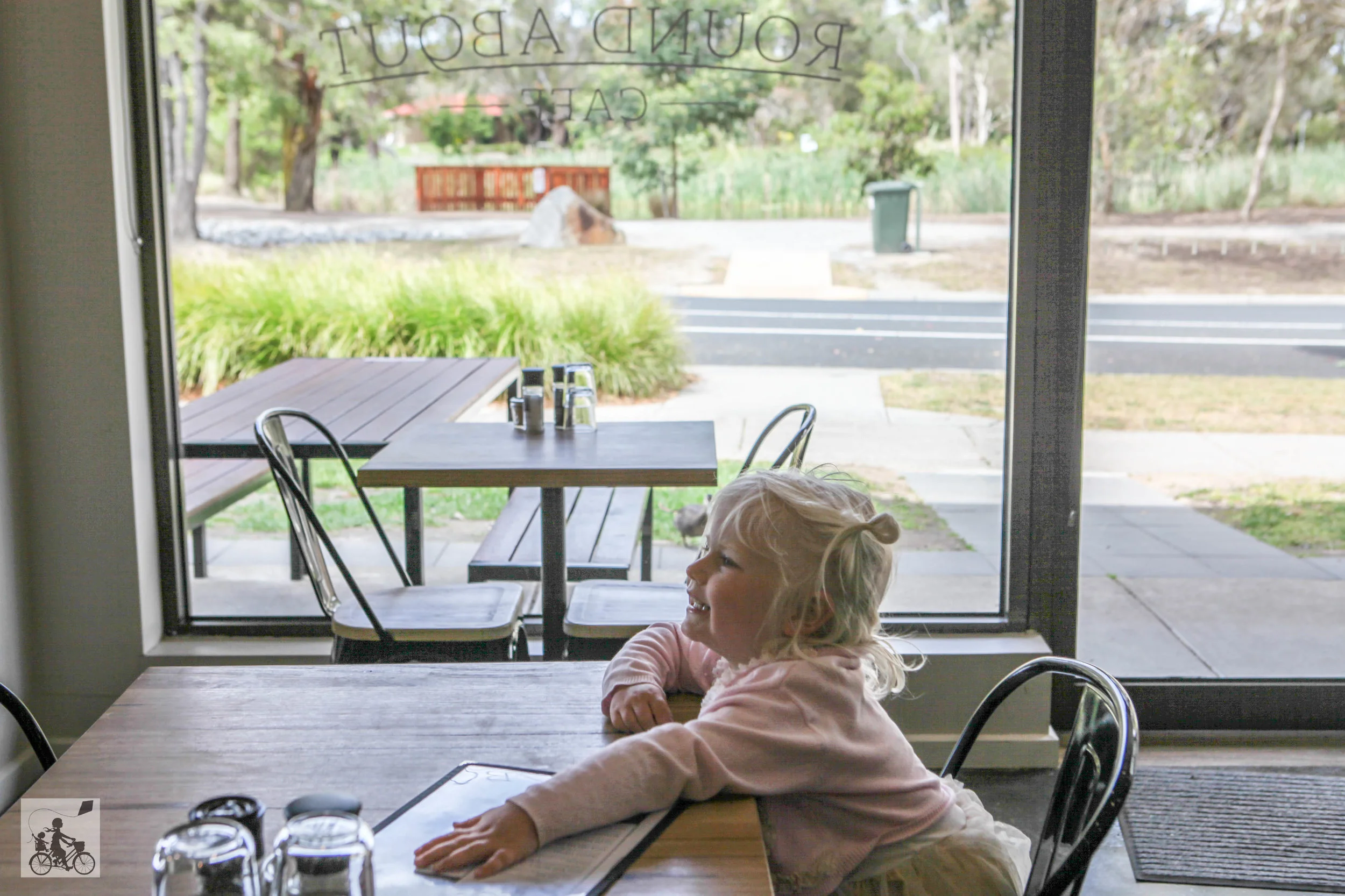 roundabout cafe, frankston — mamma knows south