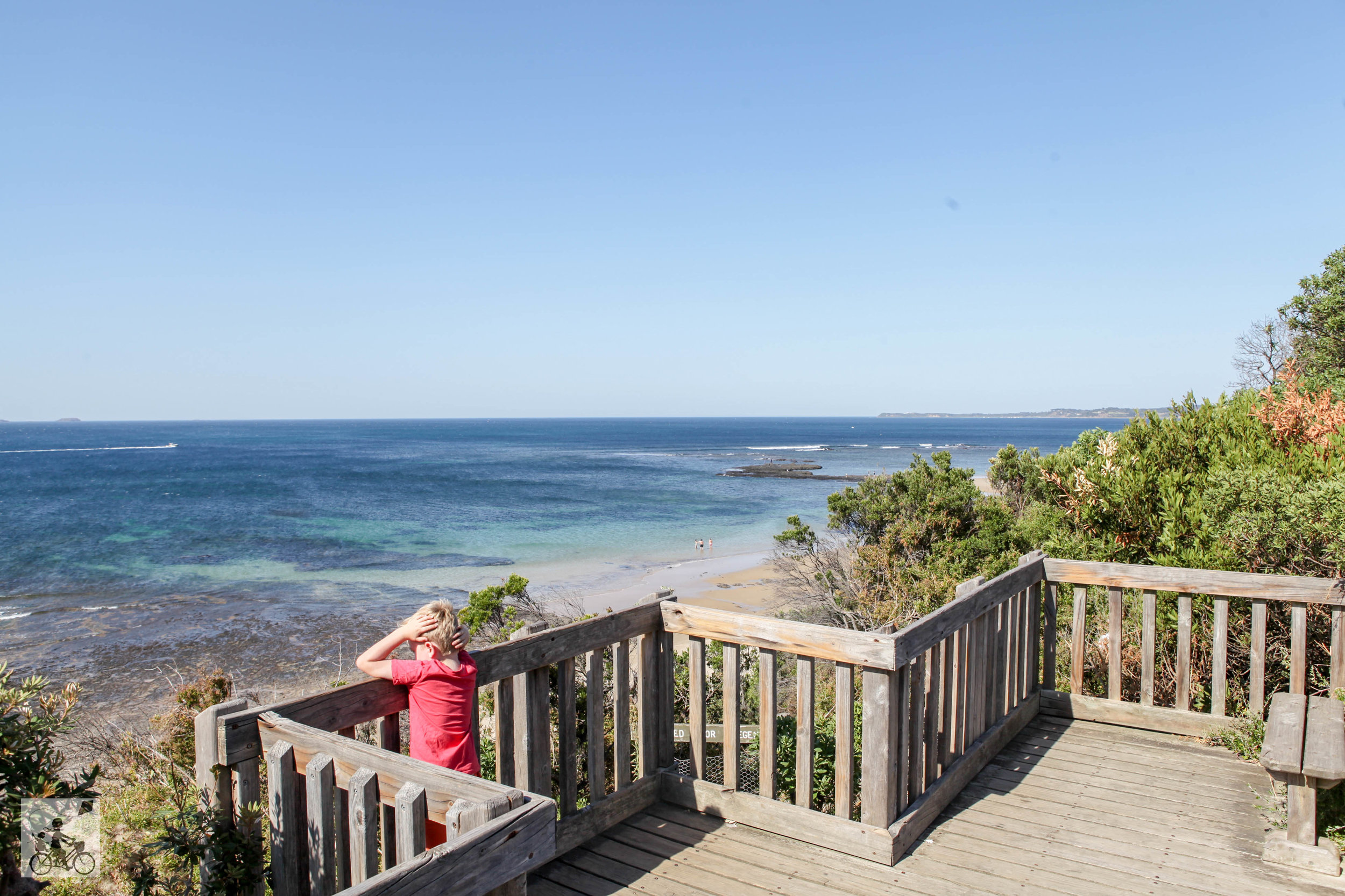 point leo foreshore reserve, point leo — mamma knows south