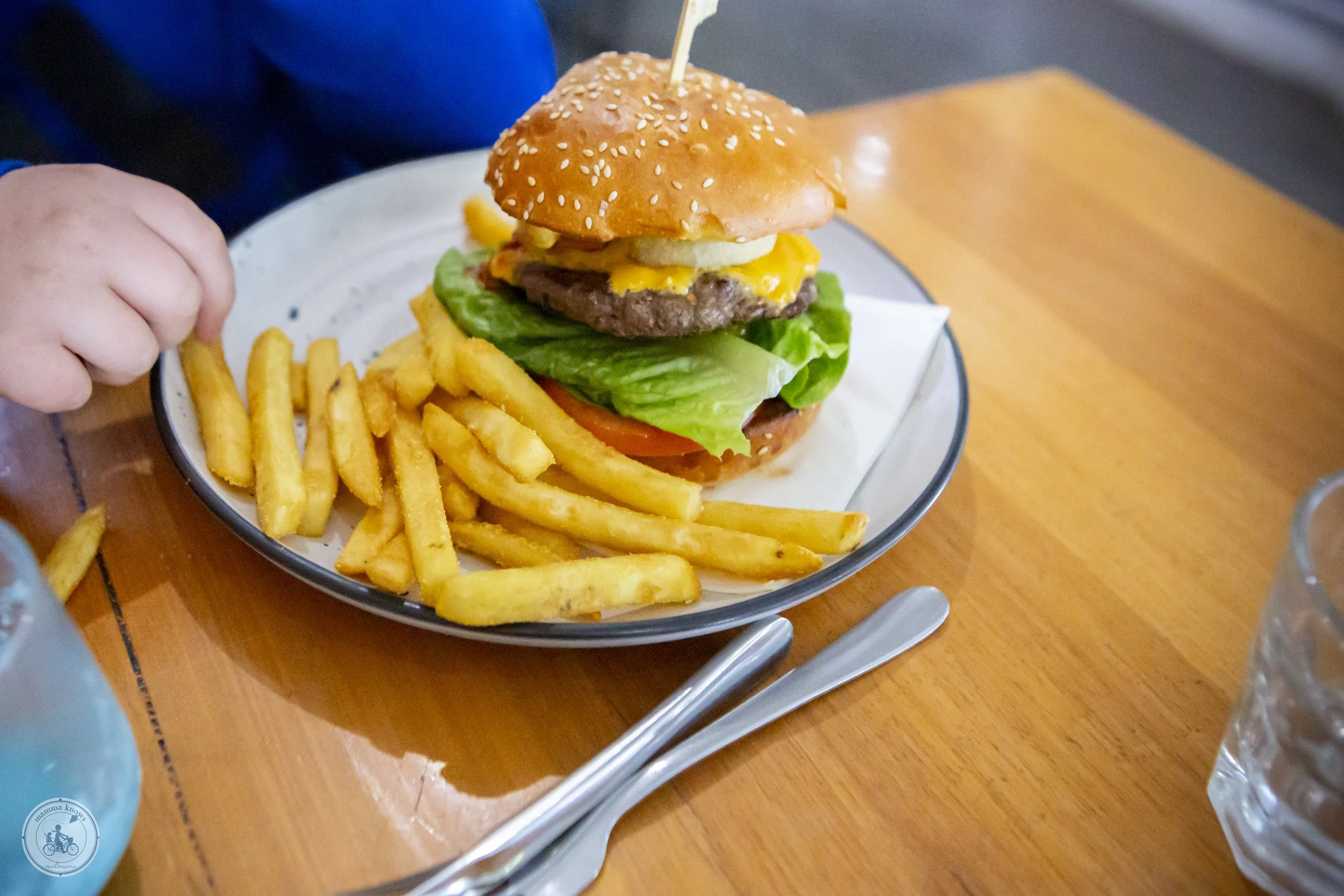 Saska Cafe, Beaumaris — mamma knows south