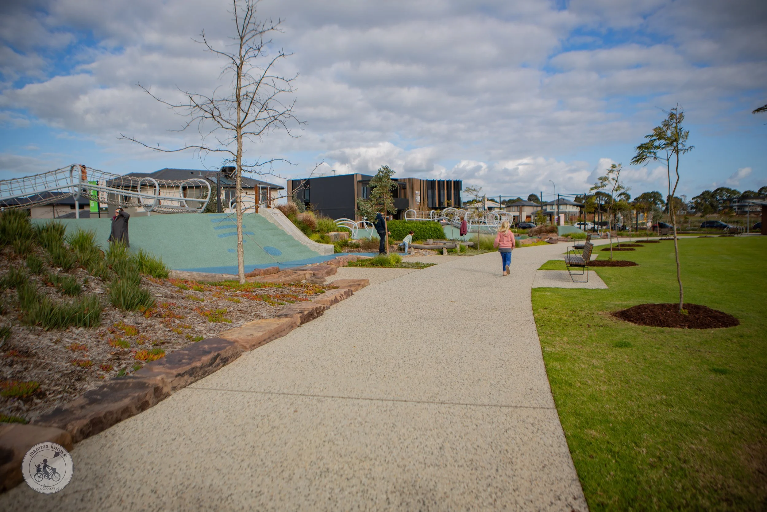 Banjo Park, Clyde North — mamma knows south