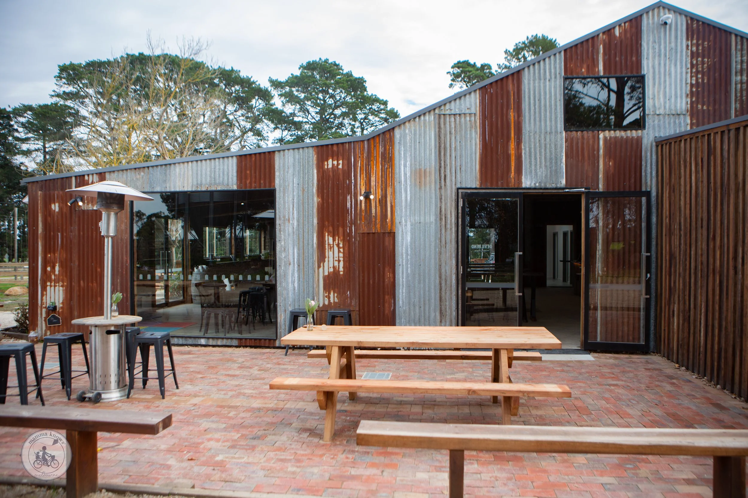 Devilbend Farm Beer Brewery, Tuerong — mamma knows south