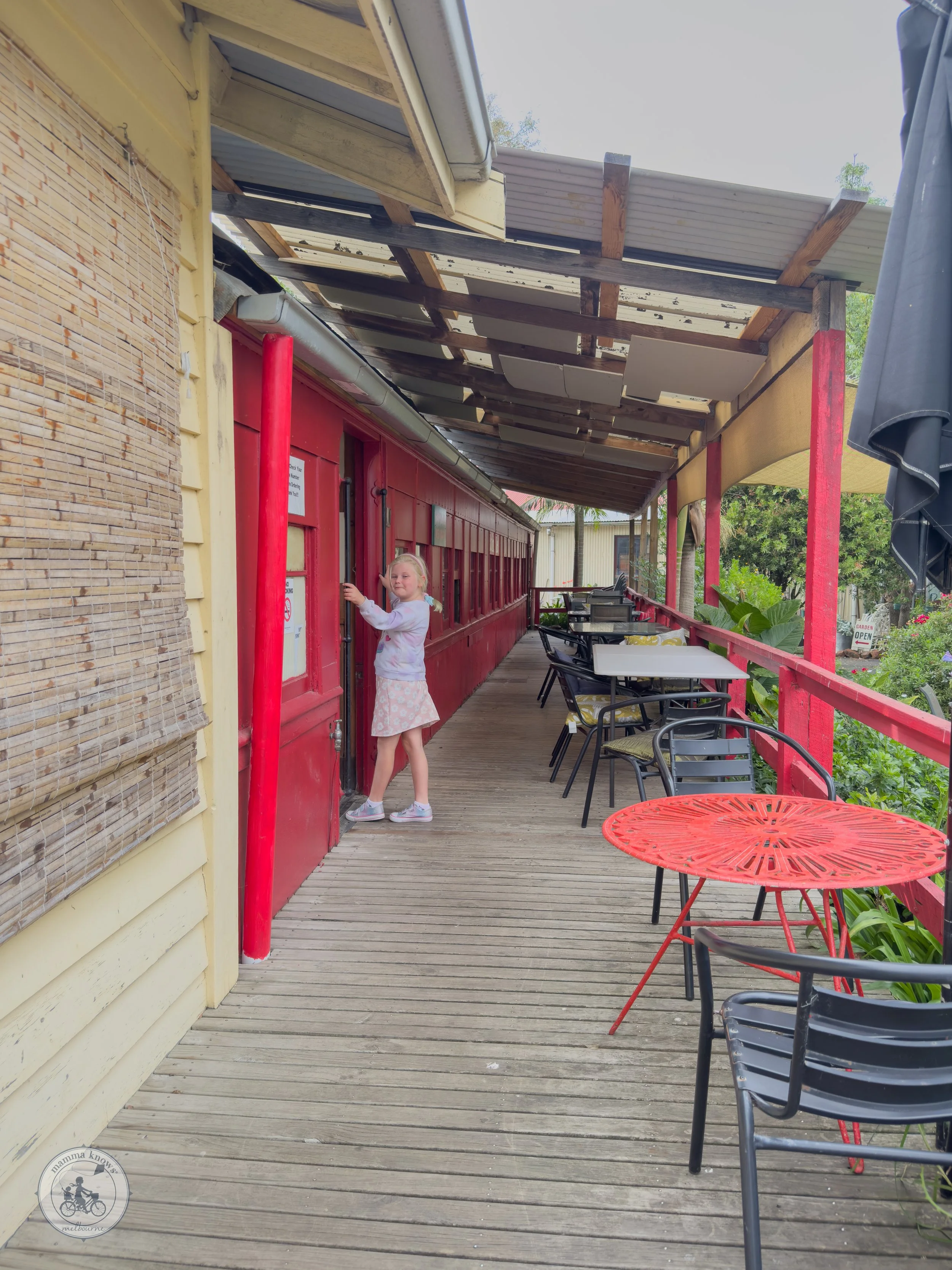 Rattling Red Cafe, Tyabb — mamma knows south