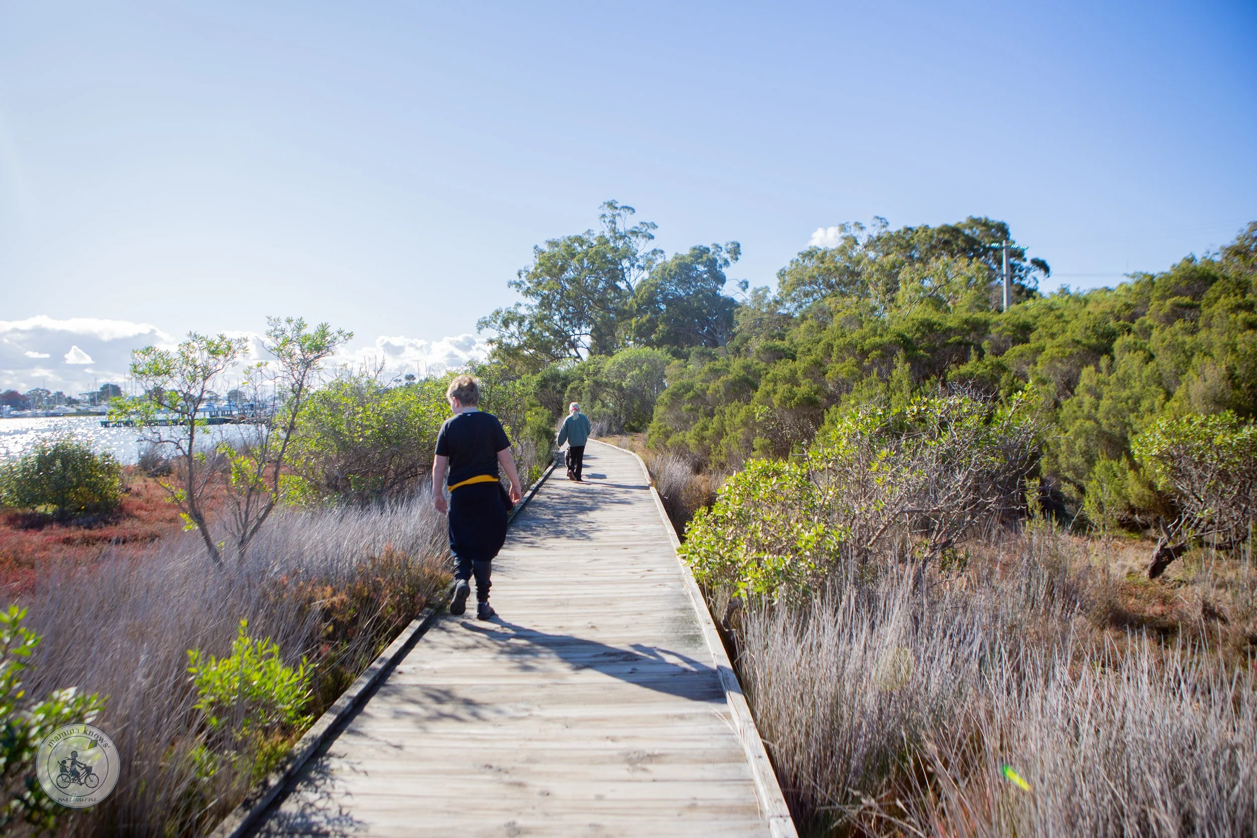Raymond Island, Gippsland Lakes — mamma knows south