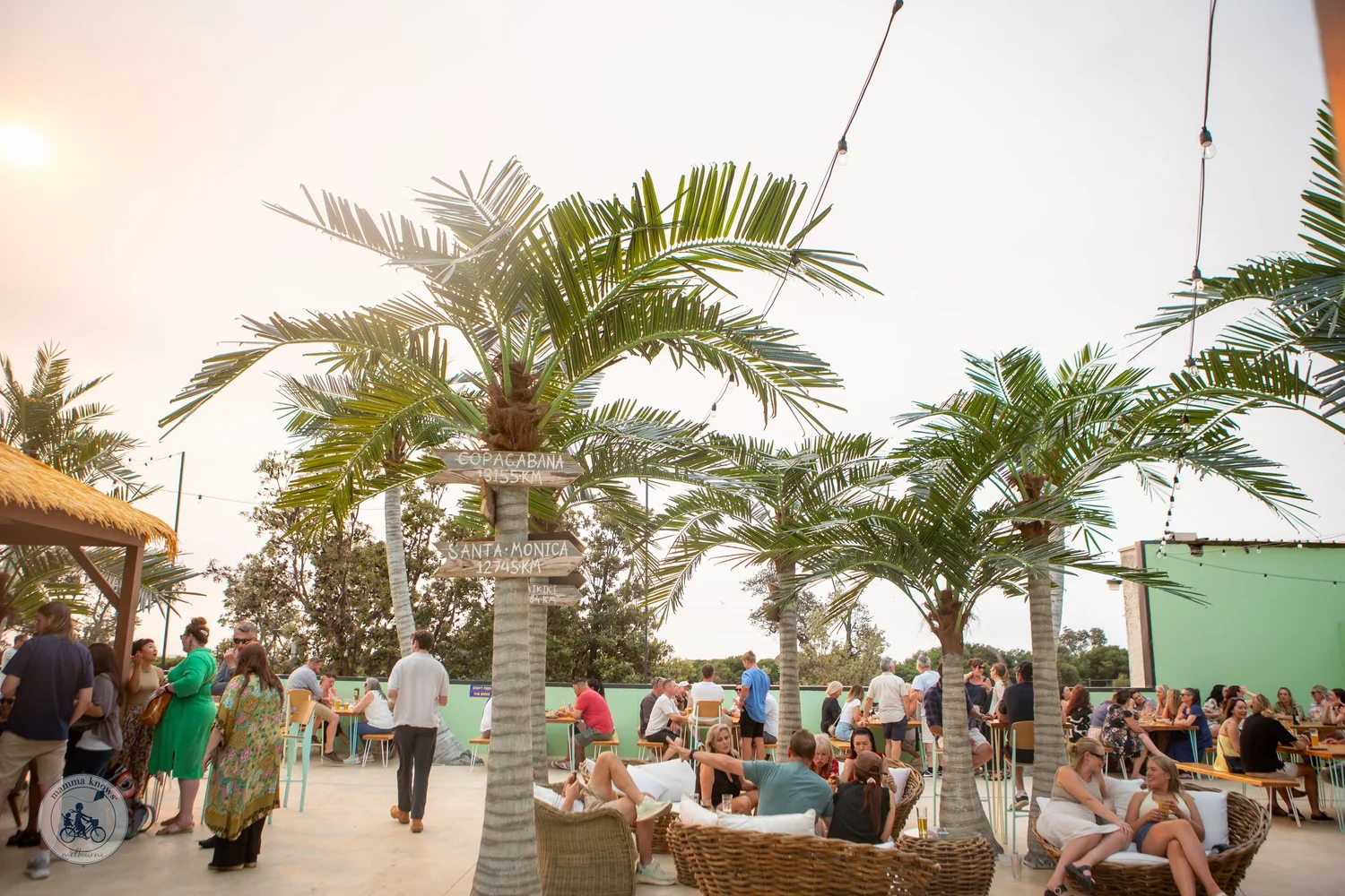 Moon Dog Beach Club, Frankston — mamma knows south