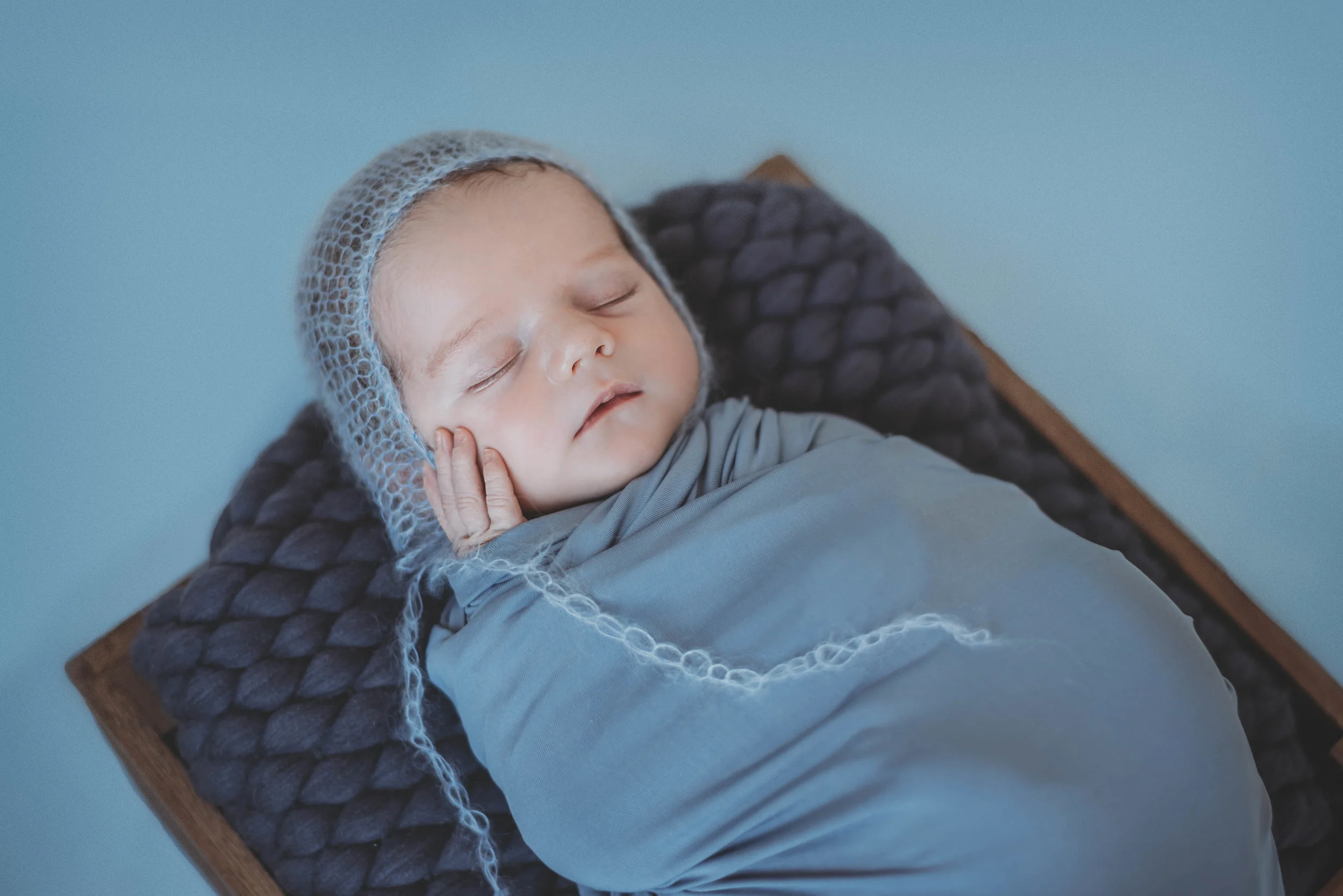 KRISTINA DAVINI PHOTOGRAPHY - Newborn baby Ryker, 11 days new