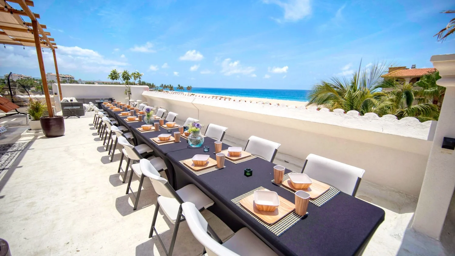 Luxury CoLiving CoWorking Spaces | HomWork