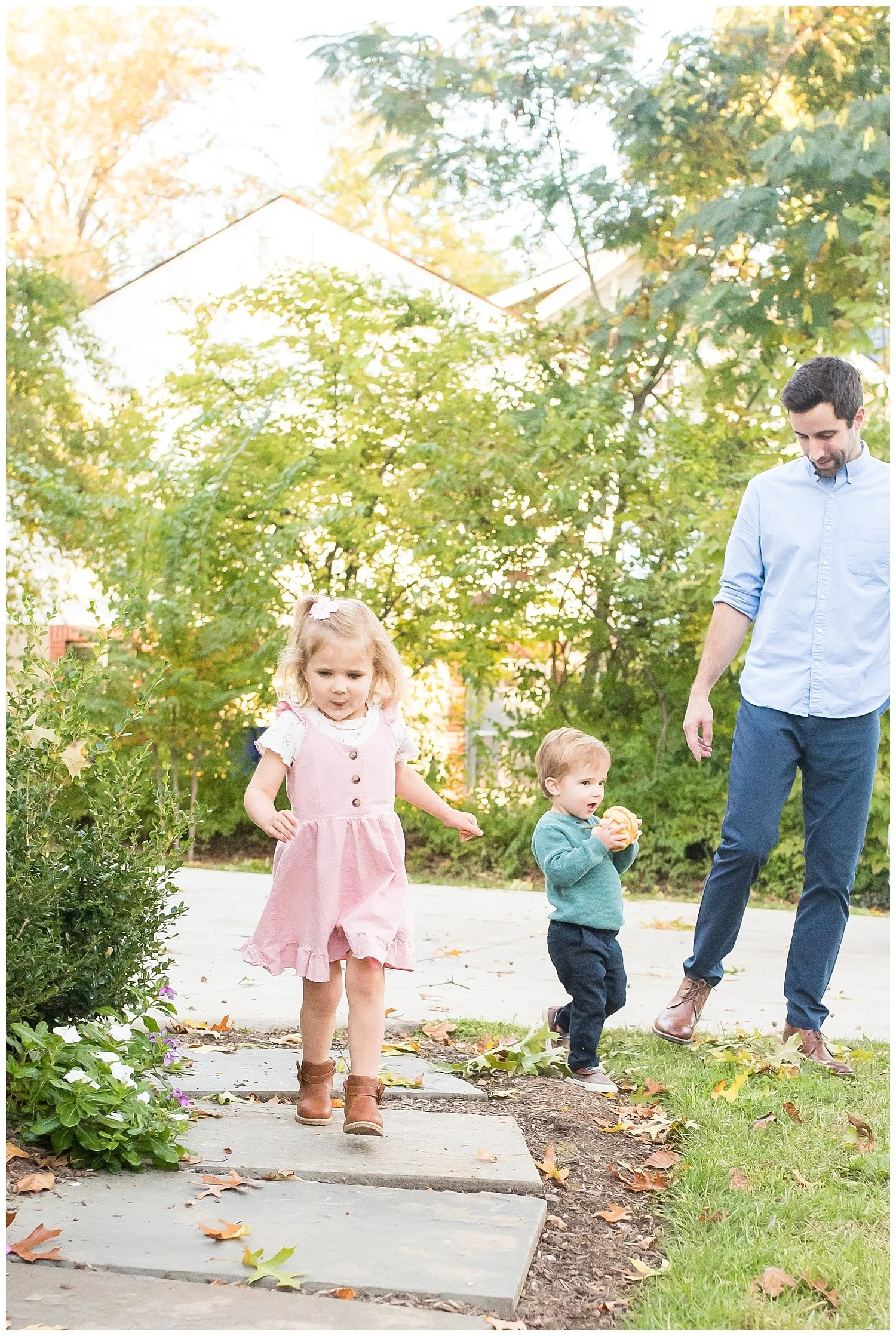 3 Reasons to Schedule Family Photos at Home | Maryland Family ...