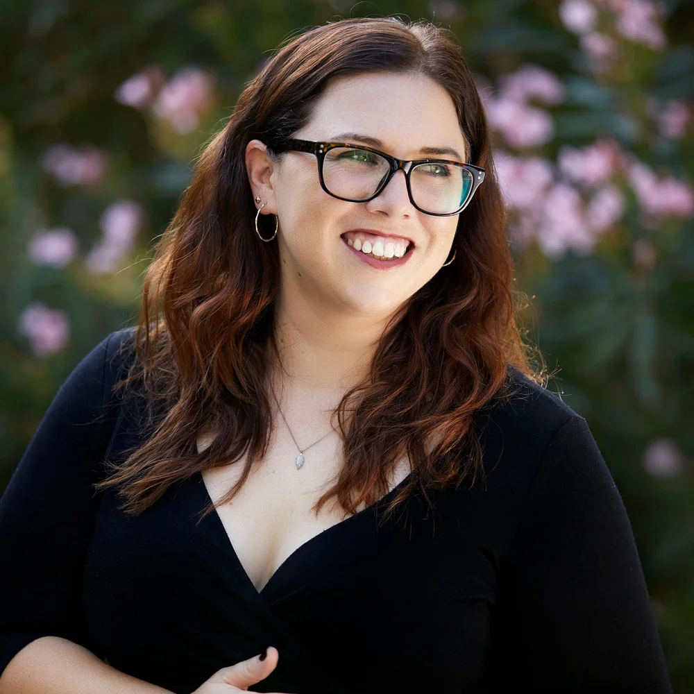 About — Kim Moffat