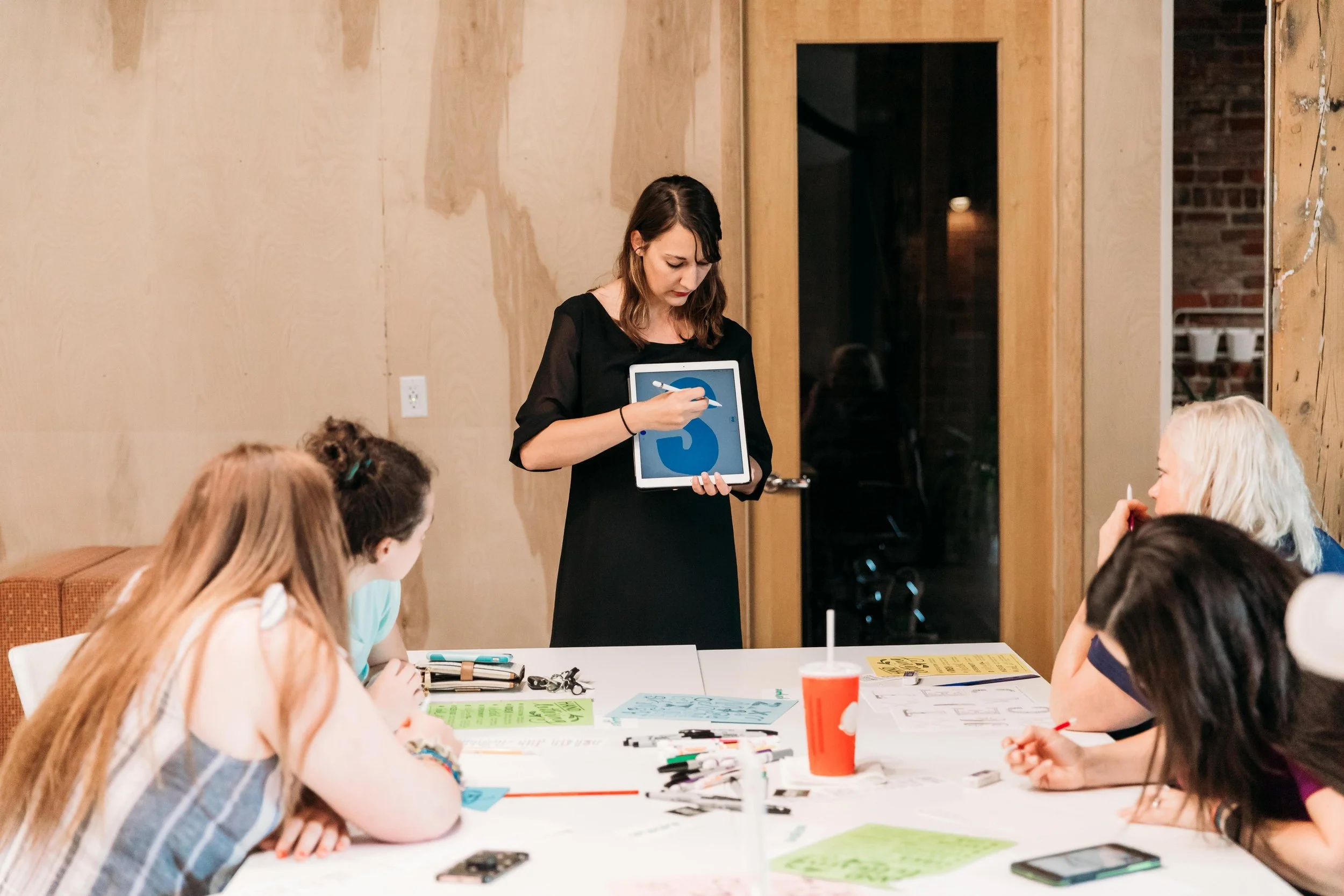 Popular Lettering Workshop Returns as Online Course — Lettering Works