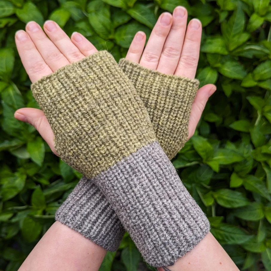 Knitted Fingerless Gloves ERIBÉ Merino Wool Fingerless Gloves For