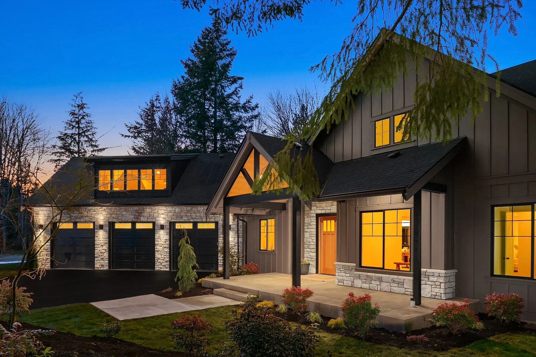 Custom Home vs. Spec Home: Which is Right for You? — Belliss Homes