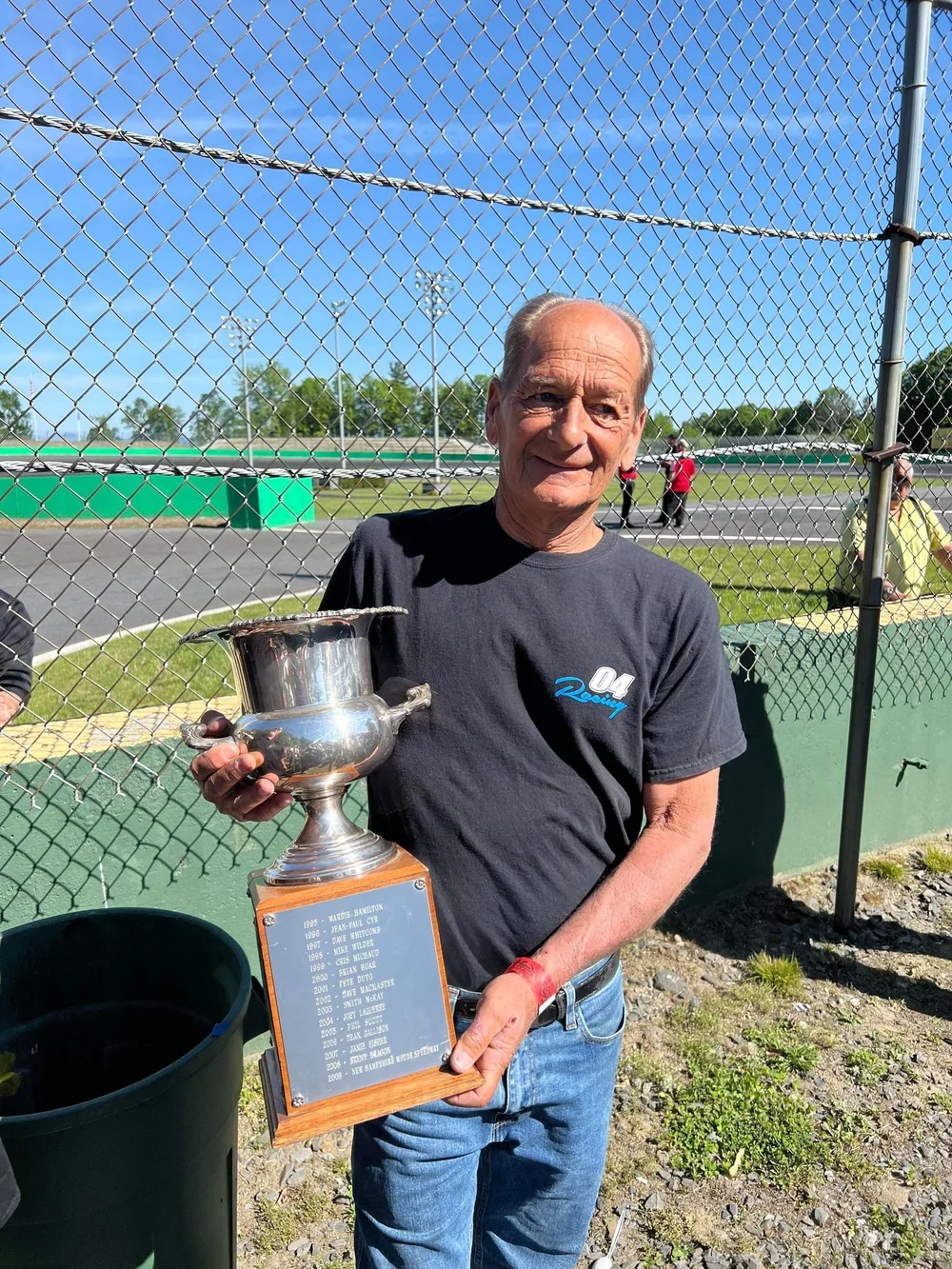 Arnold Hill Receives Prestigious Don MacTavish Memorial Award — Thunder ...