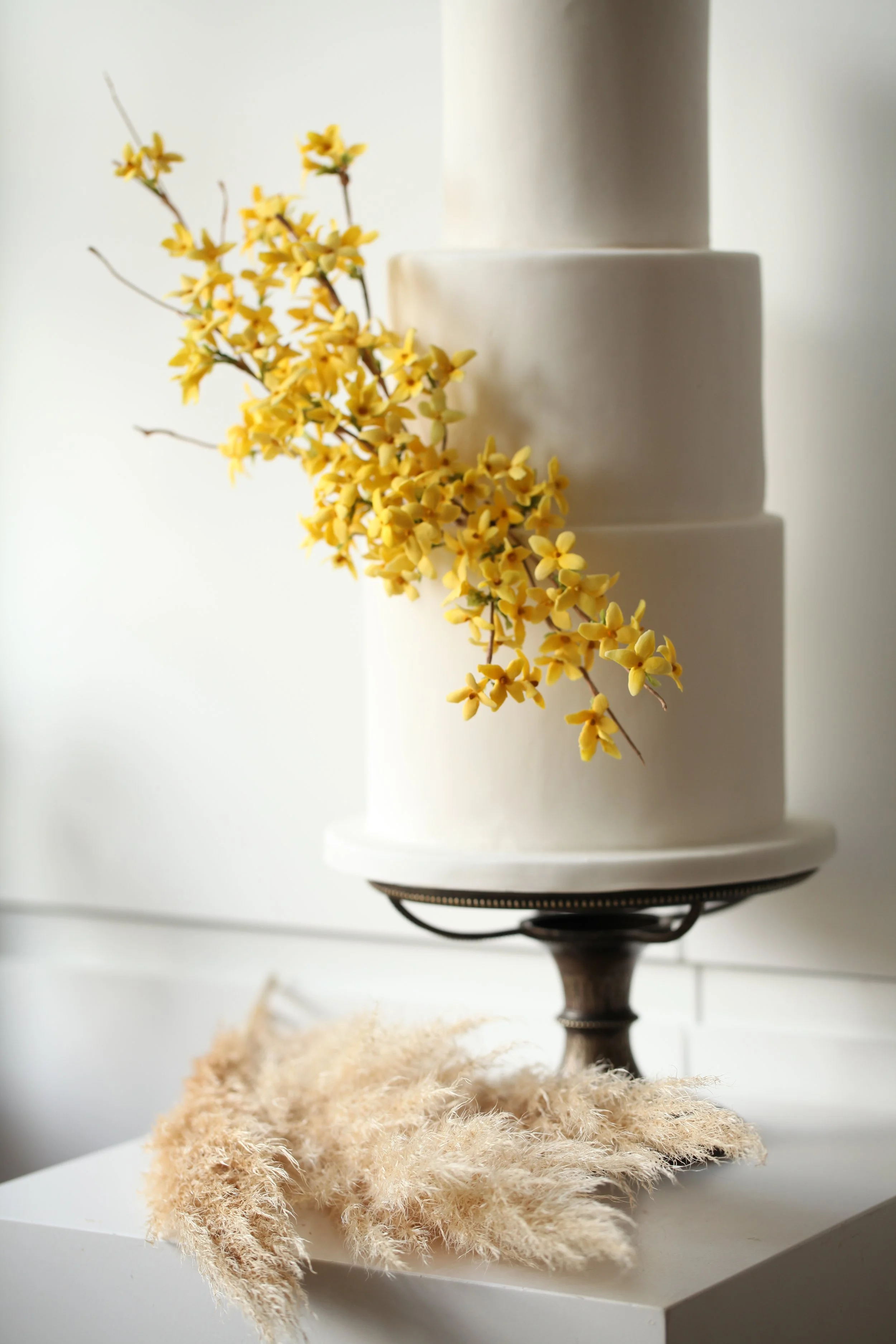 Victoria Made Cake Design