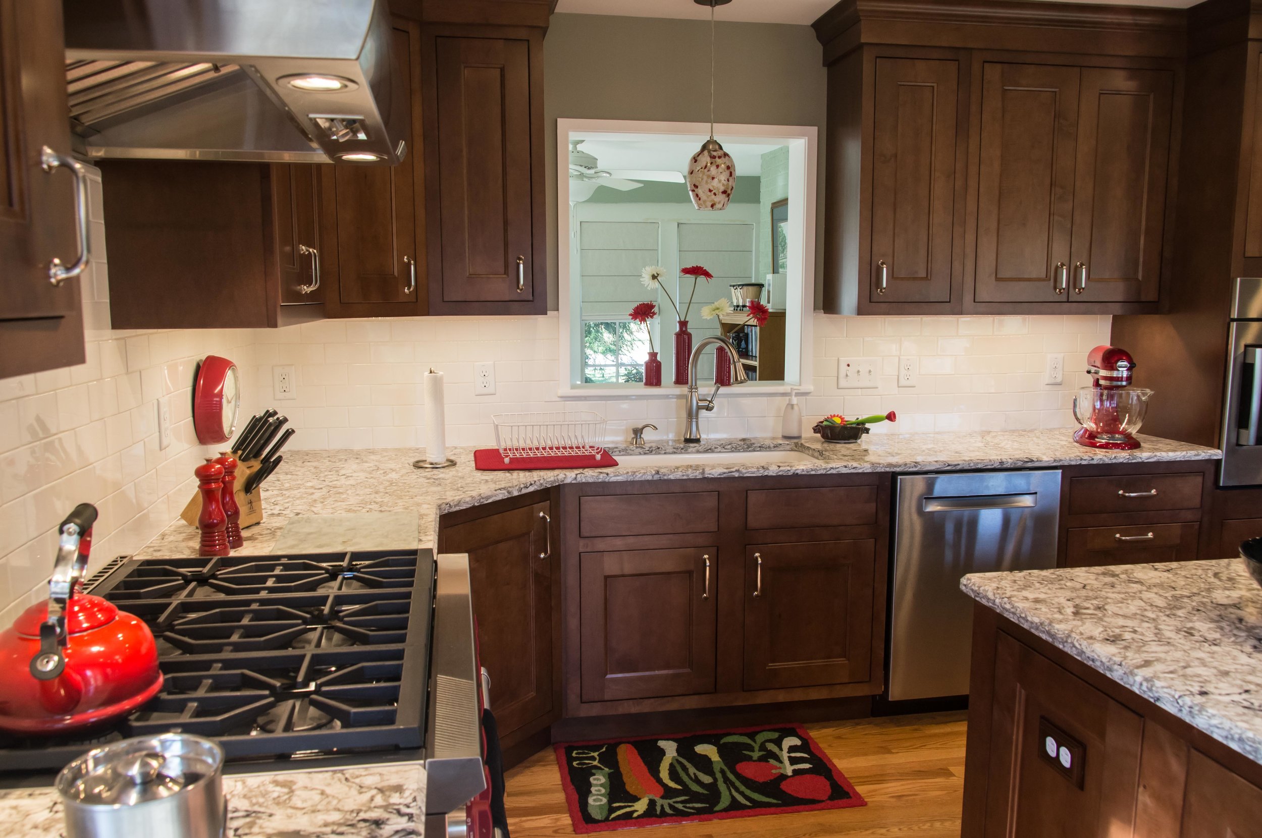 WNC Cabinets — HomeSource Design Center