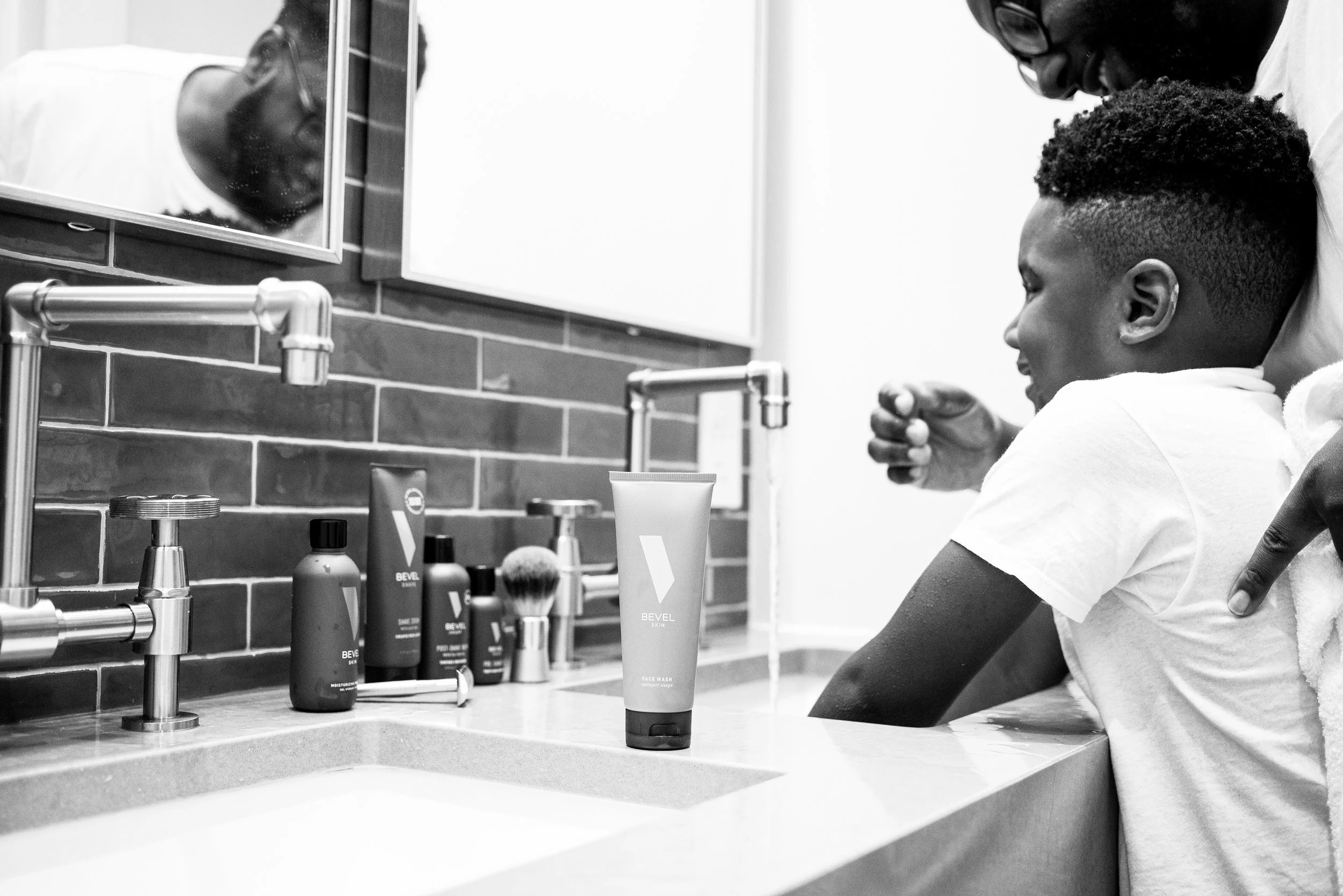 BEVEL FFK - BLACK FAMILY — OTHELLO BANACI