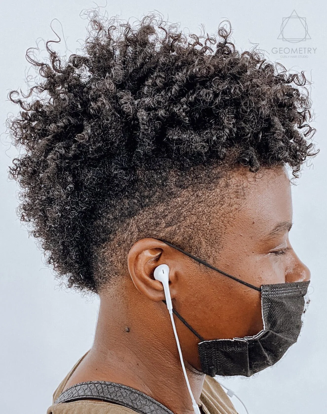 Geometry Curly Hair Studio