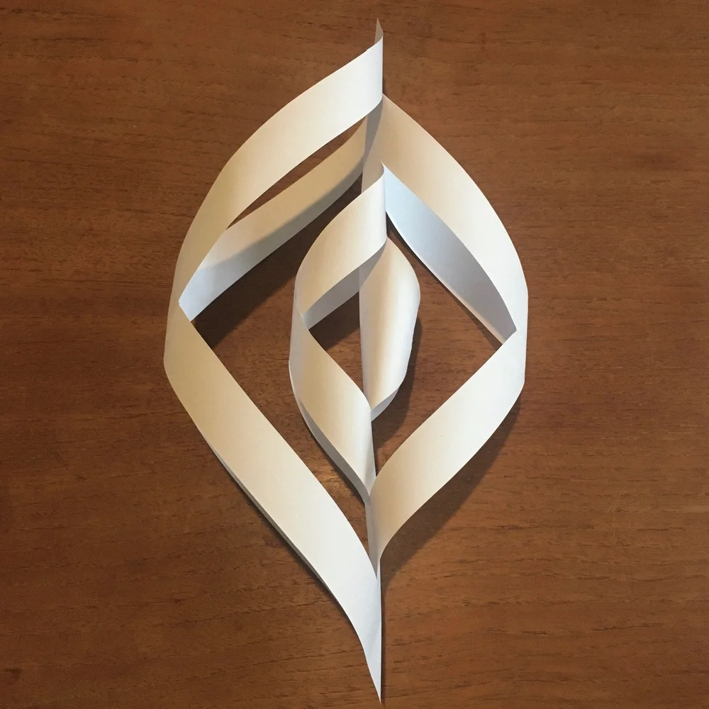 Make a giant 3D Paper snowflake - Mud & Bloom