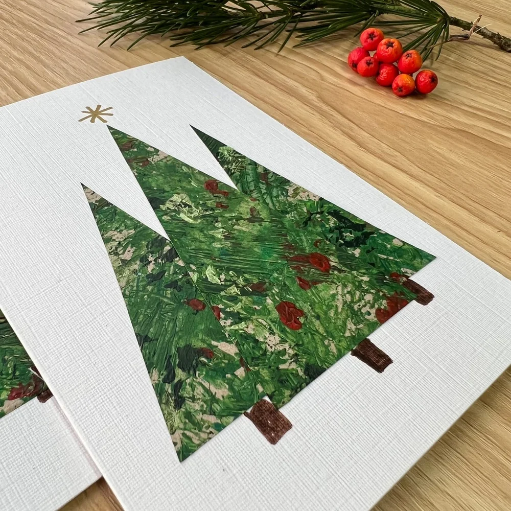 Make nature printed Christmas cards - Mud & Bloom