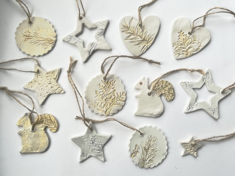 Make clay nature print Christmas decorations - Mud & Bloom