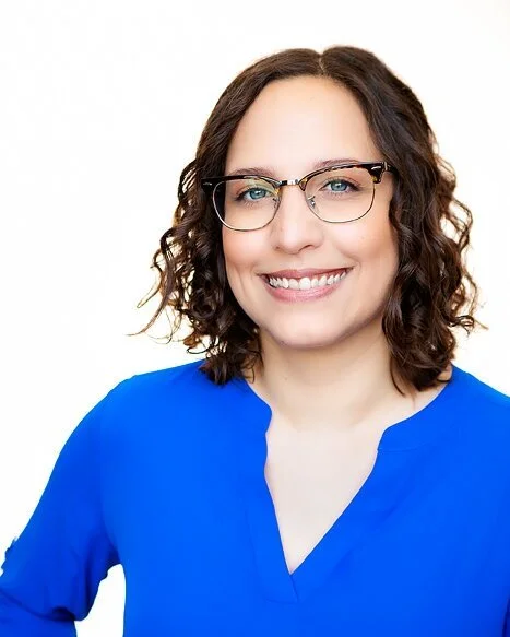 Holly Root's Instagram, Twitter & Facebook on IDCrawl