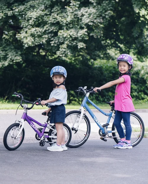 Shoes for Kids with Flat Feet – From a Mom Who Knows - INRACHELSHOES