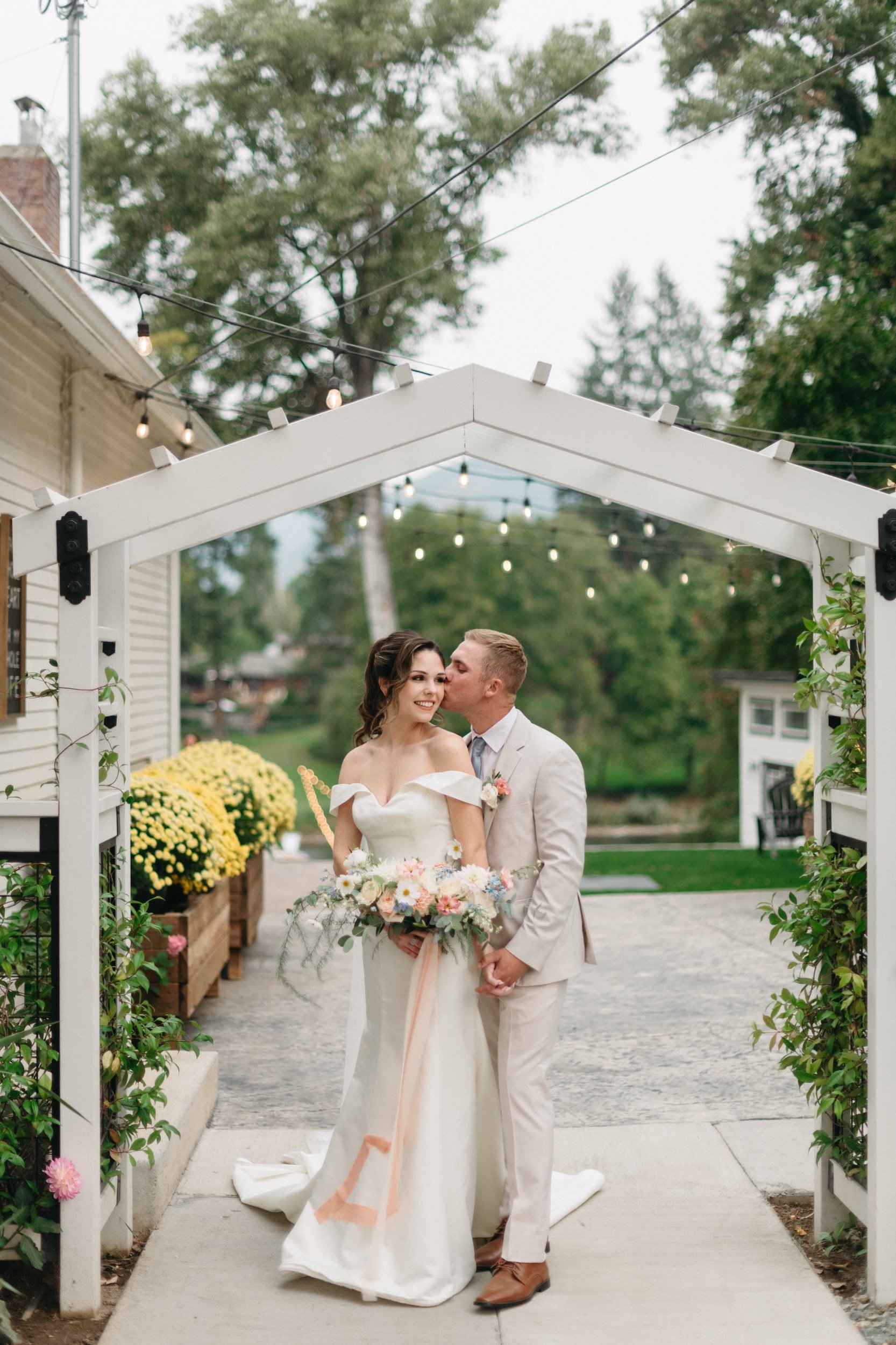 Rachel Dale Photography- Oregon Portrait and Wedding Photographer