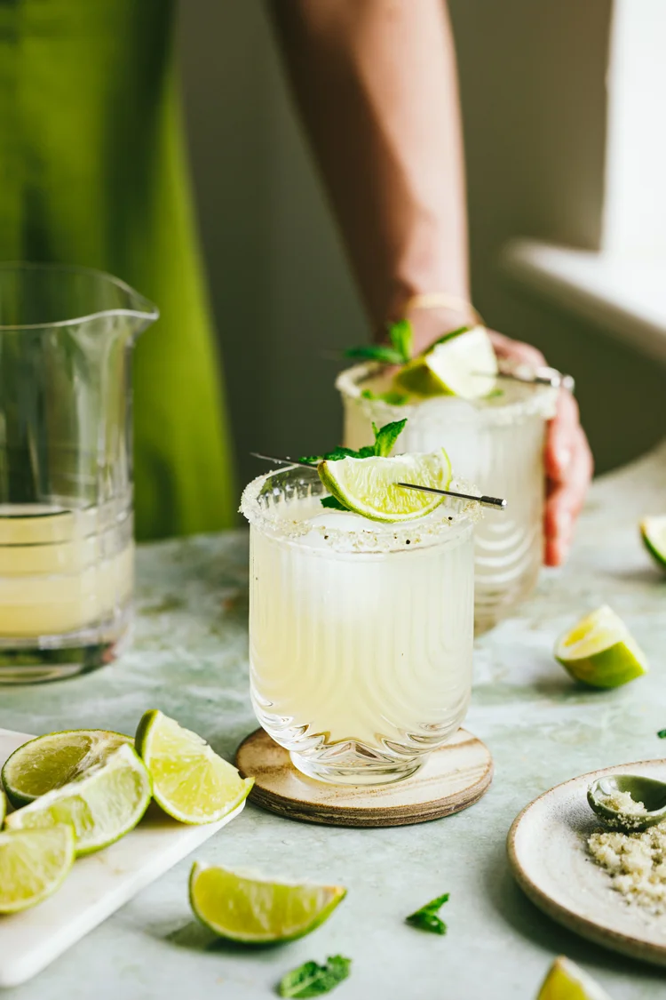 ARTIFICIAL LIGHT OR NATURAL LIGHT, WHICH IS BEST FOR FOOD PHOTOGRAPHY ...