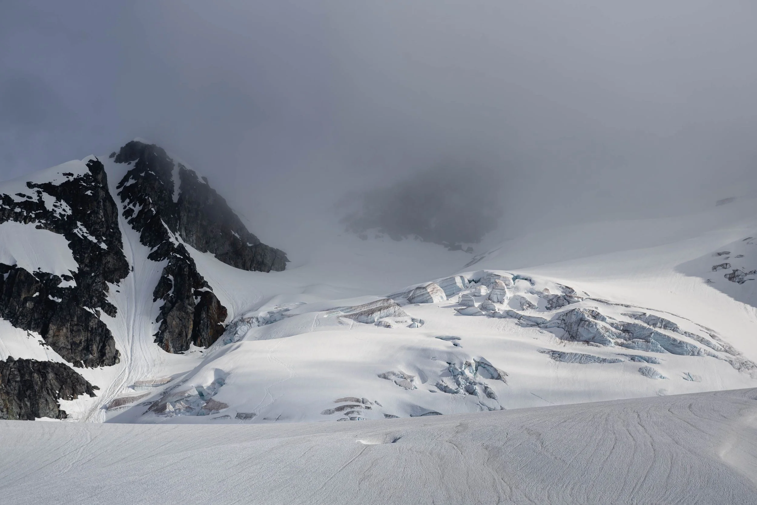 Backpacking at Wedgemount Lake in Garibaldi Provincial Park, Whistler ...