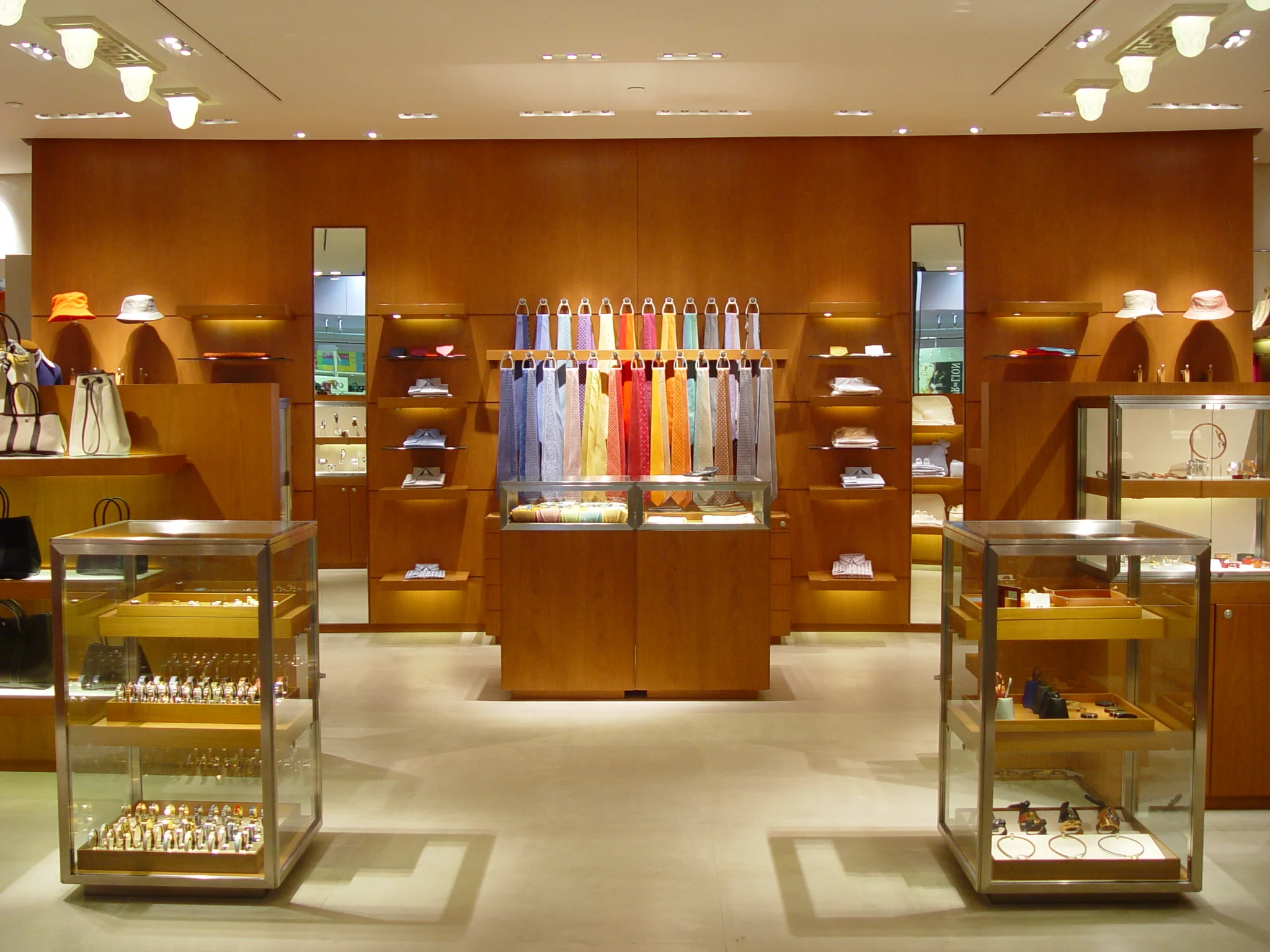 Hermes Boutiques-Studio Lux