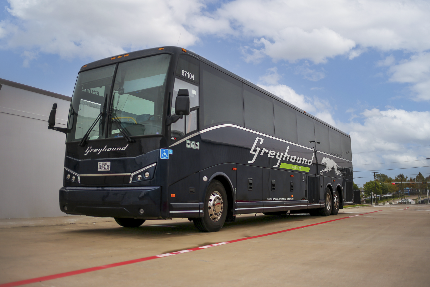Greyhound and FlixBus to Begin Operations at New Dallas Terminal on ...