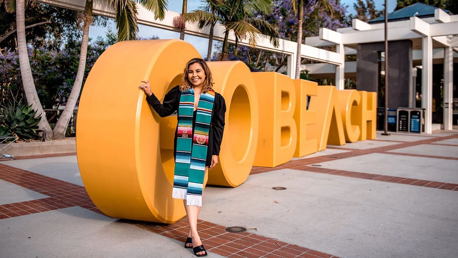 5 Spots to Take CSULB Grad Photos | Jay Gelvezon Photography