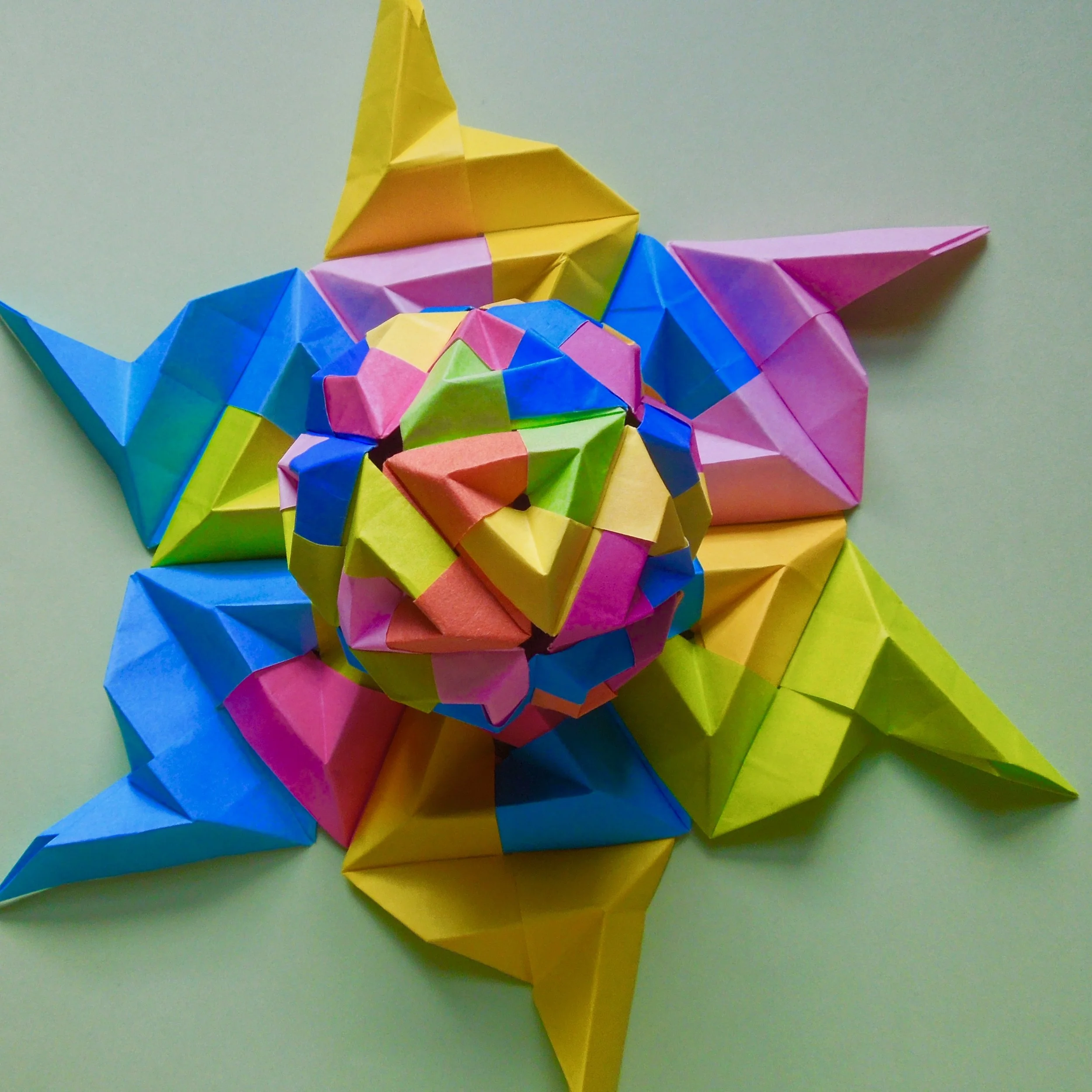 ORIGAMI DESIGN: ORIGIN UNKNOWN, possibly Mitsunobu Sonobe — Jewel Kawataki