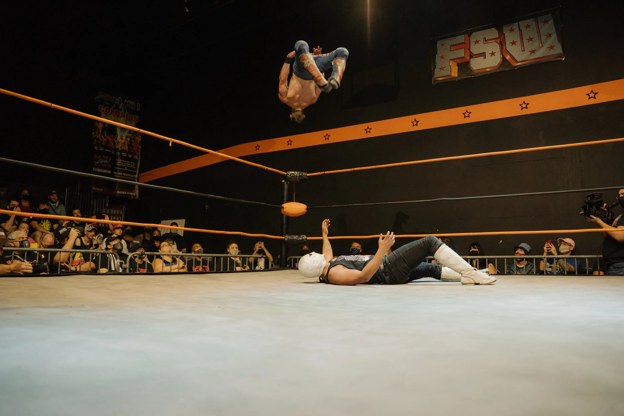 Wrestling — Chris Mounts