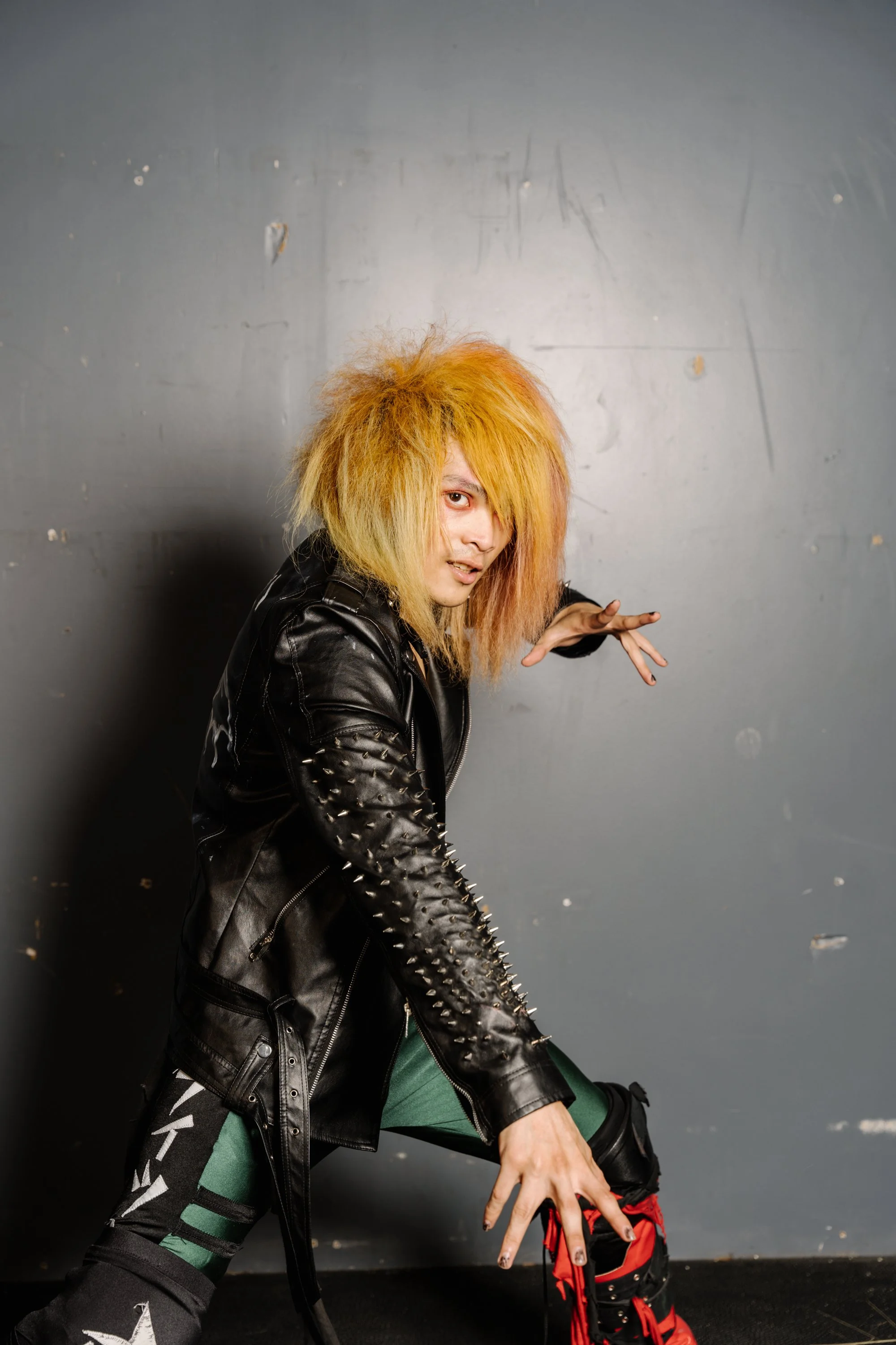 Portraits / Promo Shots — Chris Mounts