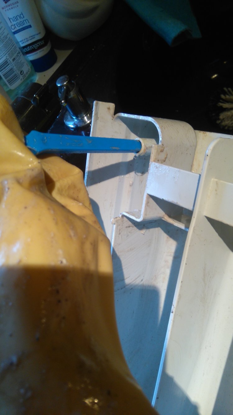HOW TO KEEP A WASHING MACHINE DRAWER CLEAN AND MOULD FREE — Help Our Home