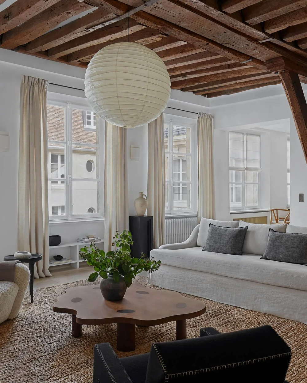 Luxury French Modern Interior Design | Lichelle Silvestry