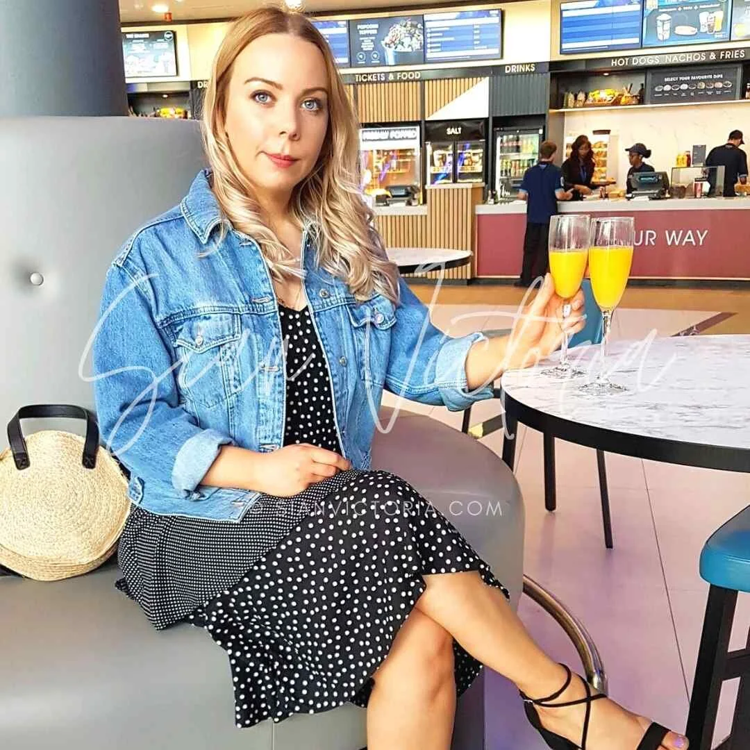 News — Sian Victoria.