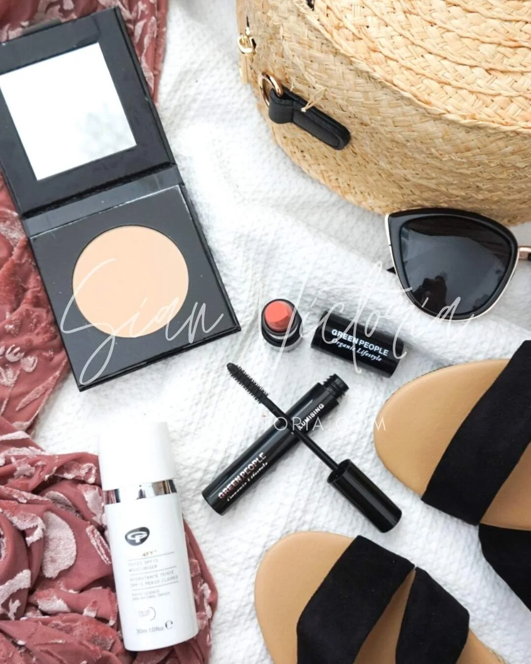 3INA - Vegan & Cruelty-Free Makeup: Bestsellers — Sian Victoria.